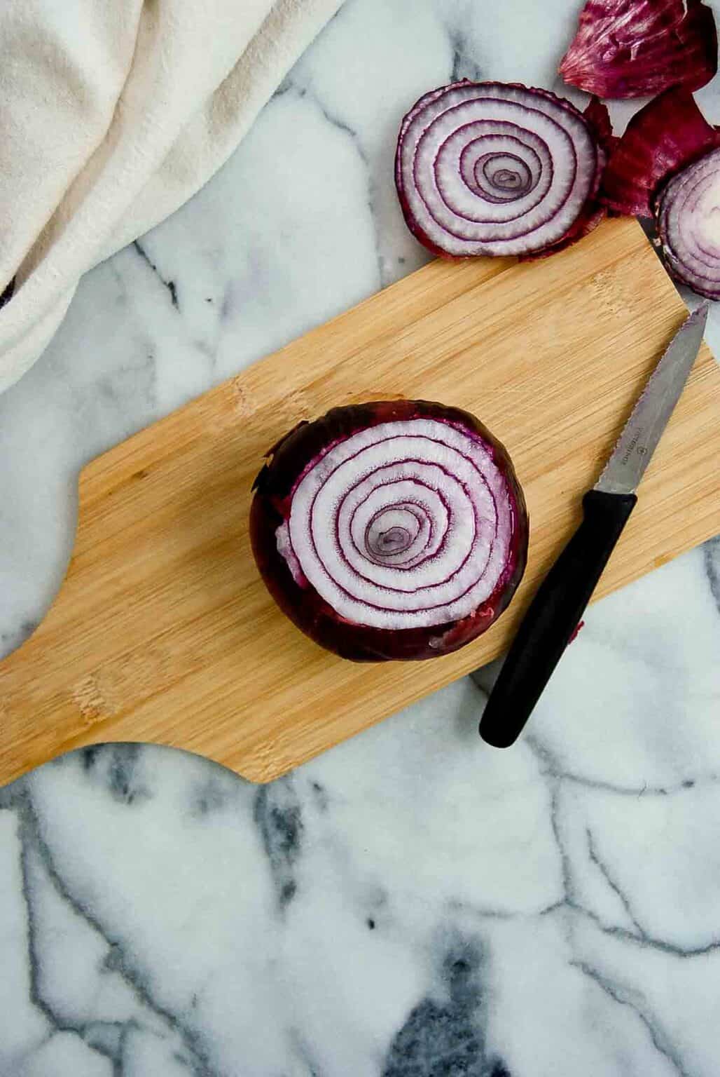The Best Way to Cut An Onion Into Strips for Fajitas | Front Range Fed