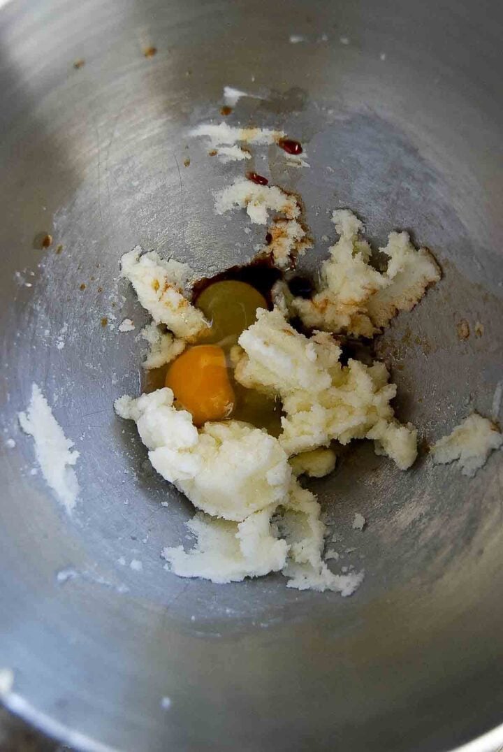 Raspberry Thumbprint Cookies Recipe (No-Spread, With Preserves) | Front ...