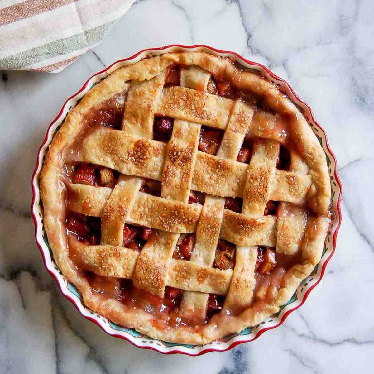 Best Homemade Fresh Rhubarb Pie Recipe